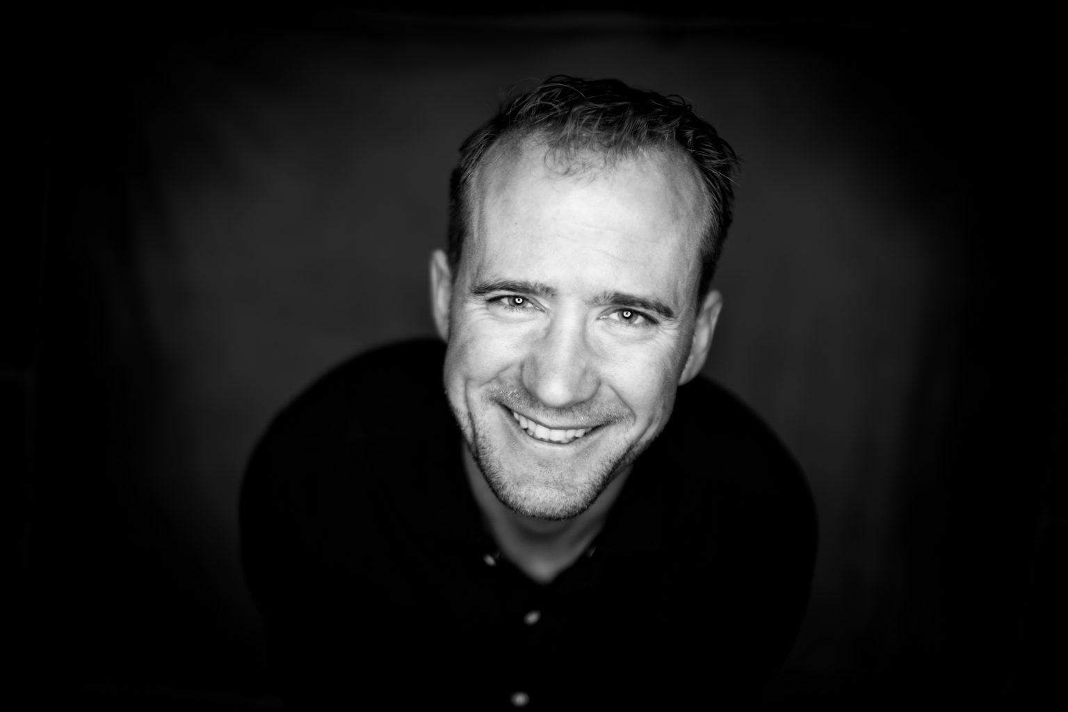 About - Peter Hammer Dance